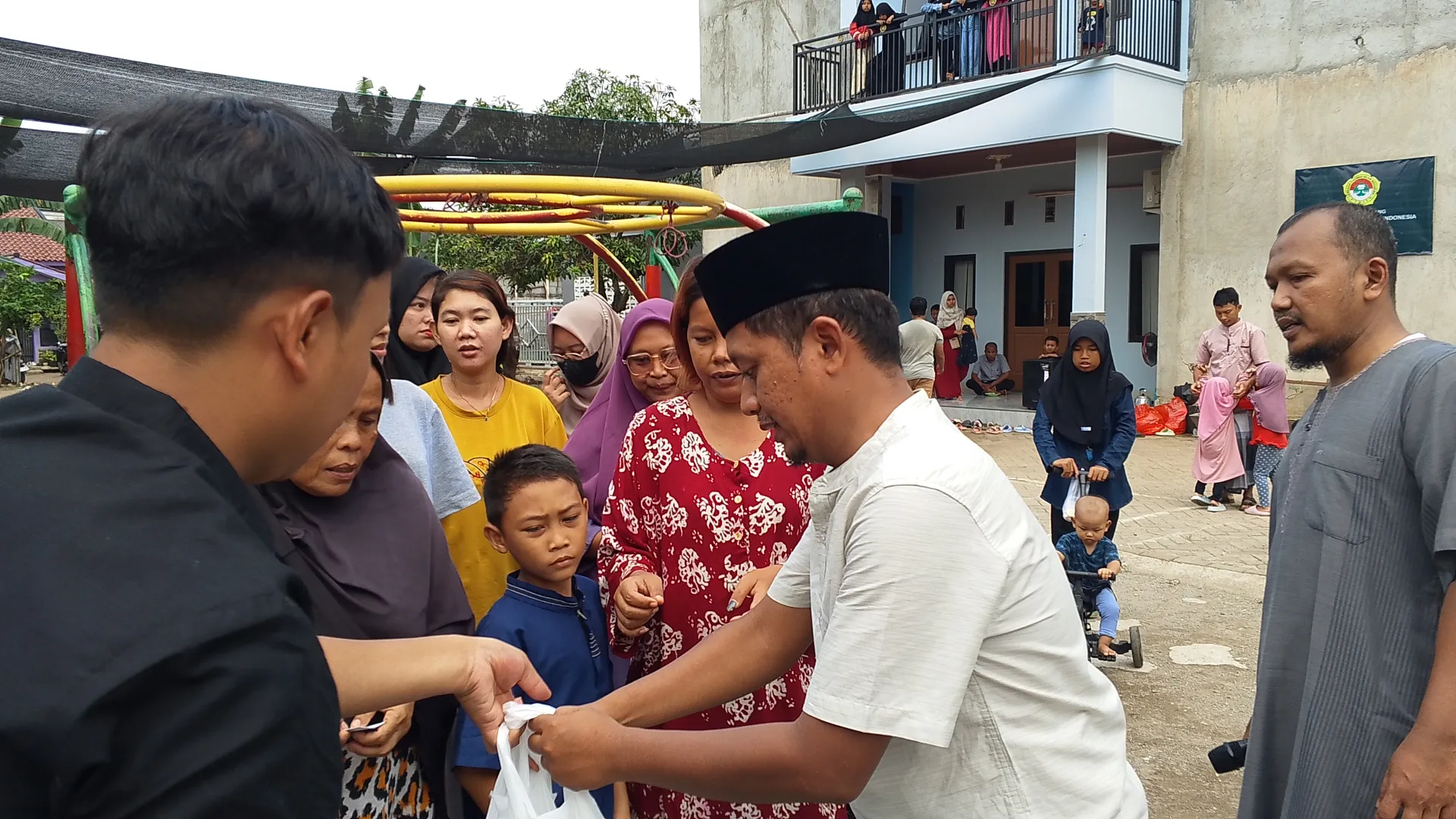 Kurban LDII Setu Meningkat, Semangat Berbagi Tak Surut Meski Ekonomi Lesu - Nuansa Persada